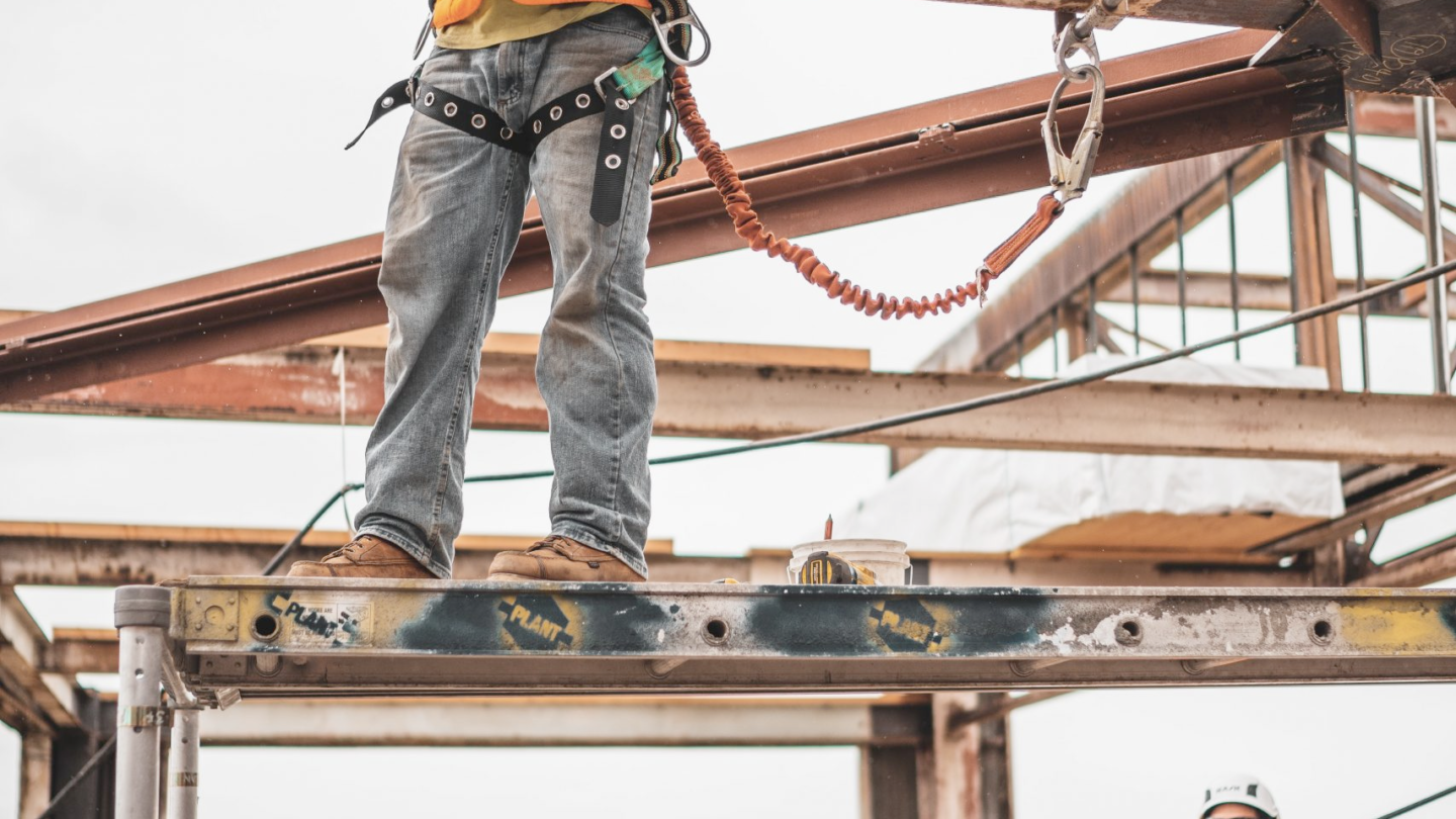 How to Boost Contractor Compliance in 5 Steps - Heresafe